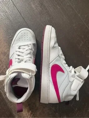 Nike | Shoes | Nike Kids White Hightop Sneakers With Pink Swoosh | Poshmark